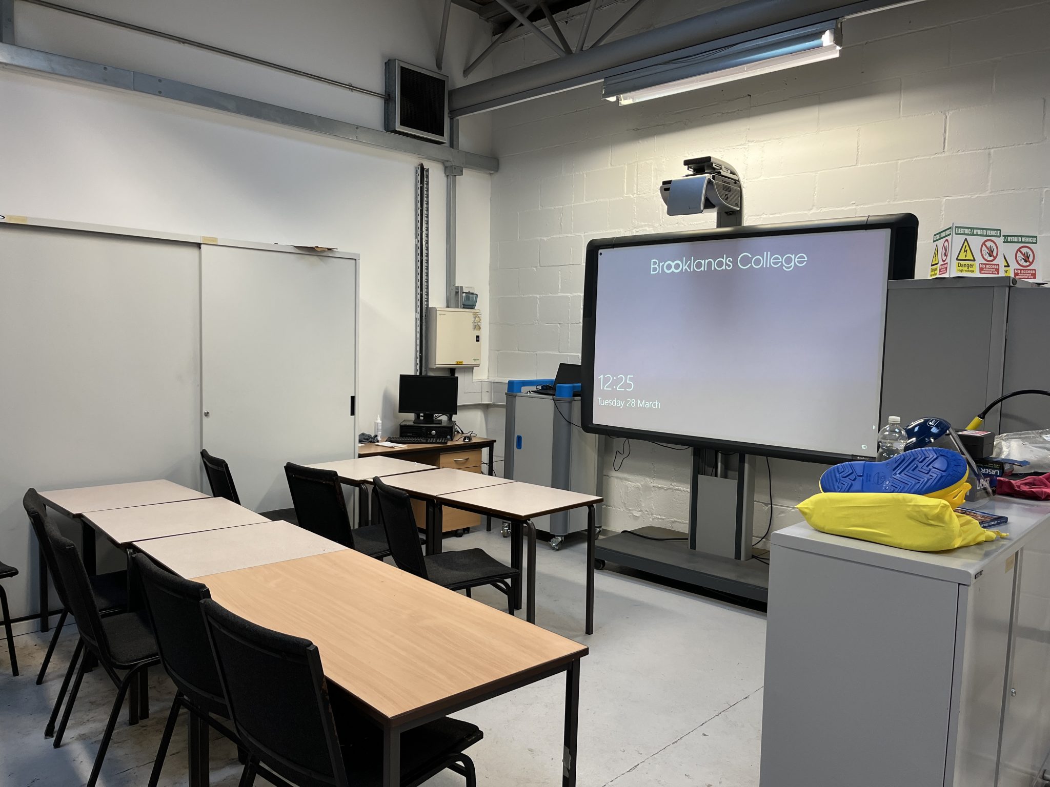 New Electric Vehicle Workshop - Brooklands Technical College